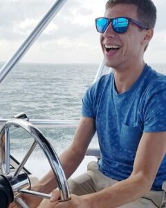 Who is Eric Mondo? Check his Net Worth - megastarsbio.com